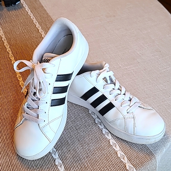 adidas | Shoes | Adidas Court Shoe | Poshmark